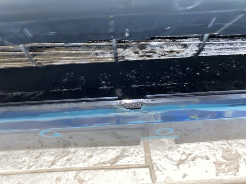 東芝 RAS-B225R(W)エアコンクリーニングしました。（豊見城市） - 沖縄のエアコンクリーニング業者ならクリーンライフ沖縄